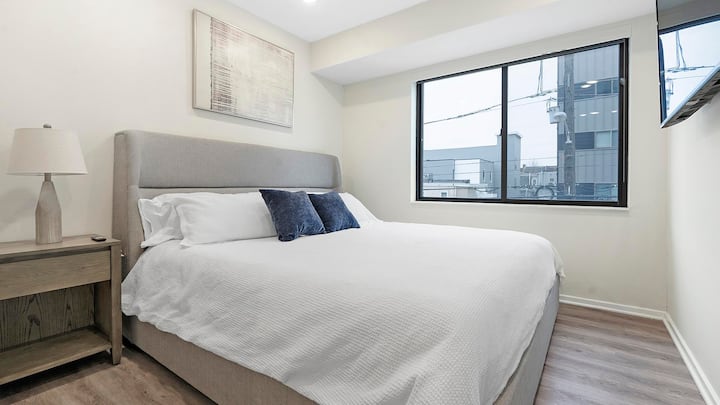 Landing | Stunning 2bd, Gym - Philadelphia, PA