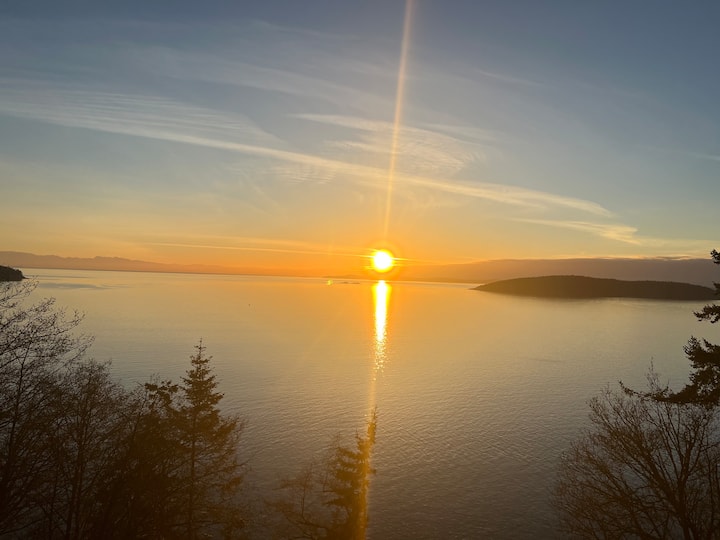 Whitecap Retreat - Anacortes, WA