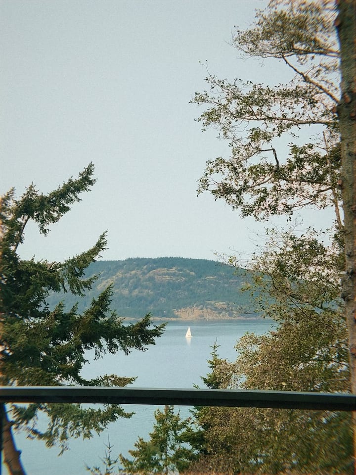 Whitecap Retreat - Anacortes, WA