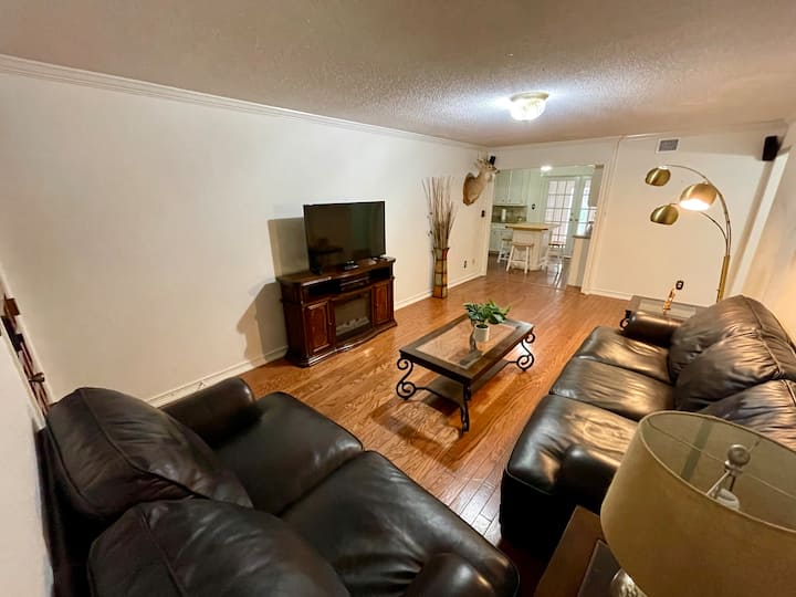 House With 2 Bedrooms - Edinburg, TX