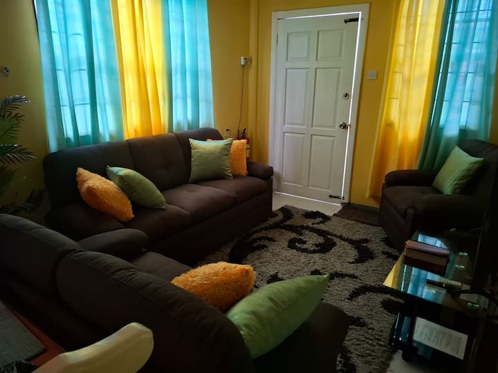 Mani's Apartments - Guyana