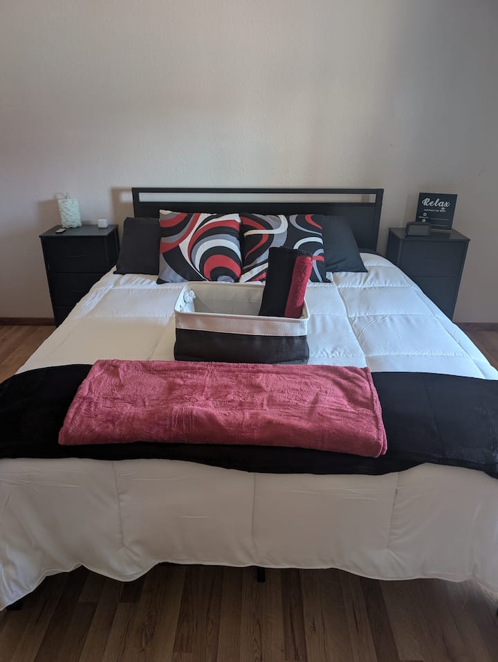 Grande House - Corrales, NM