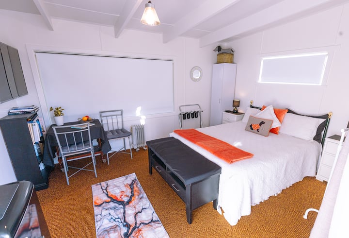 Modern Private Unit - Christchurch