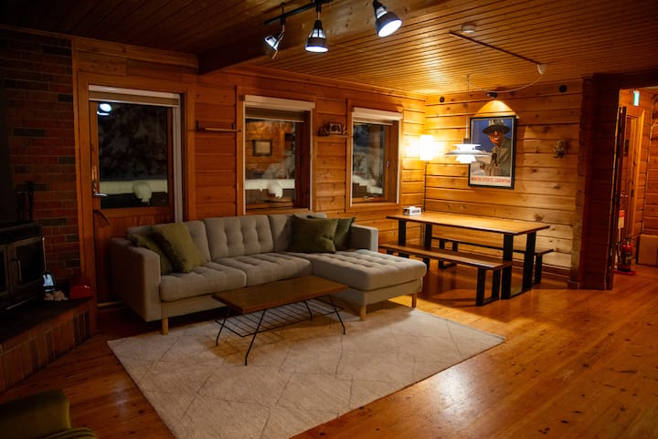 Soshizi - Living With Water And Green - Niseko