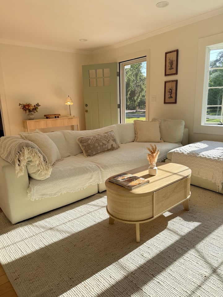 Hydrangea House | Hamptons Home Near Bay + Beach - East Quogue, NY