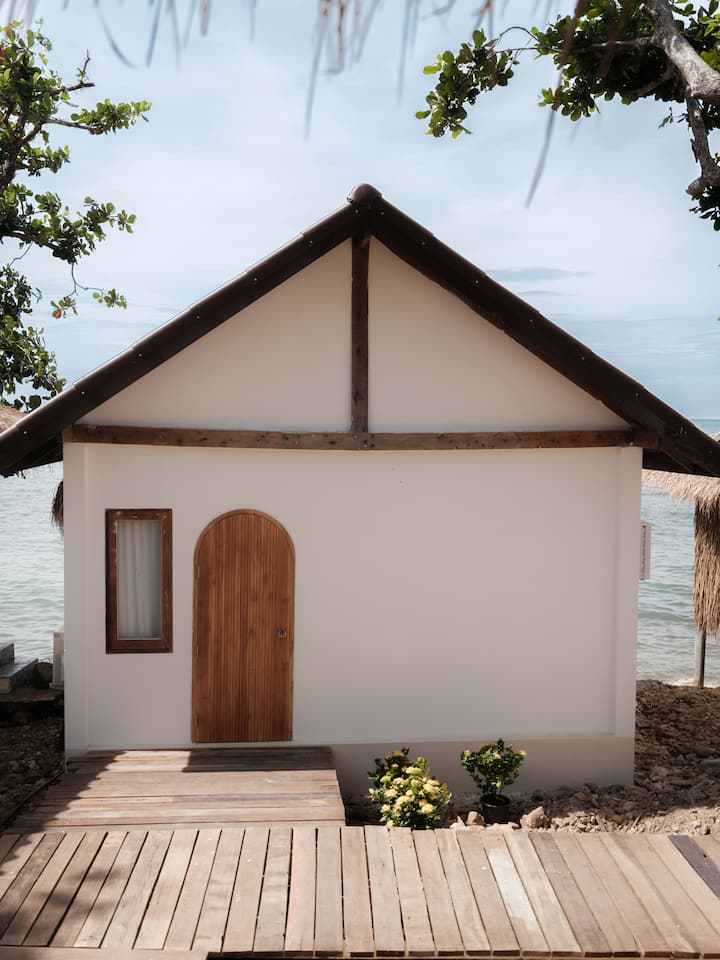 Deluxe Balcony Seaview Room - Sunstone Koh Chang - Ko Chang