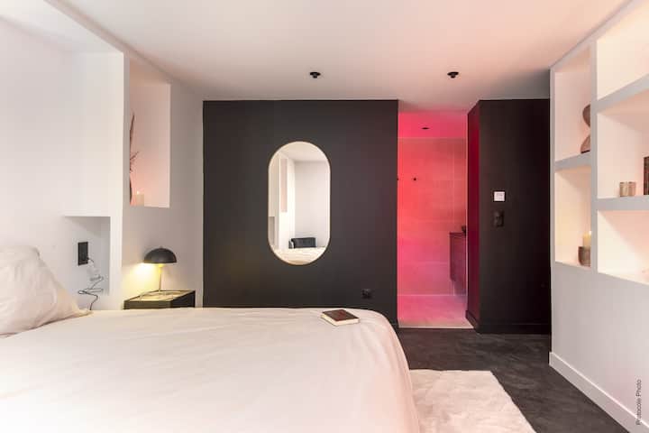 Suite ~ Luxe & Spa ~ Jaccuzi ~ Netflix - Toulouse