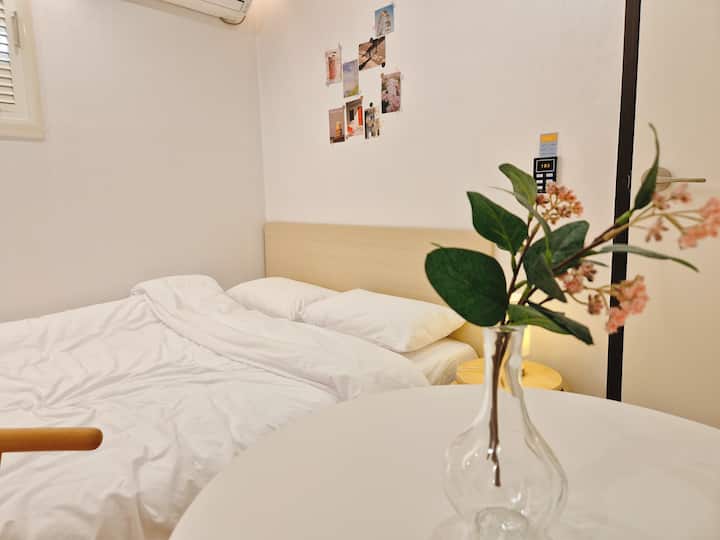 봄스테이(103)수유역1분/명동 성수 이태원 접근용이/이중도어락/전용욕실/공항버스 도보1분 - South Korea