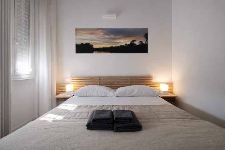 Milanrentals Srl - Venere - Milão