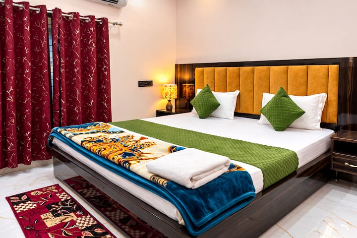 Krishnam Niwas,3bhk, Ground Floor, Near Ram Temple - Ayodhya
