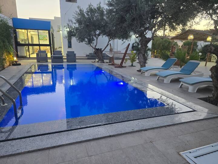 Villa Medaziz - Tunisia