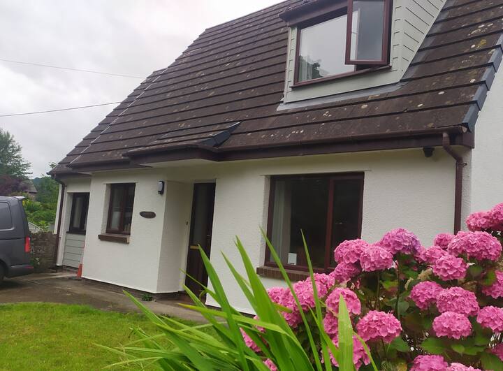 Riverside Cottage In The Brecon Beacons - Crickhowell