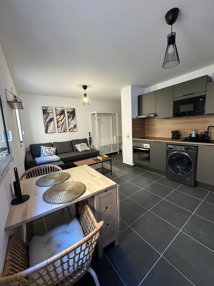 Studio Quartier Fleurs/gambetta - Nice
