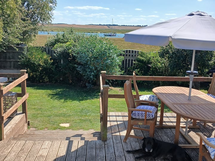 Riverside Bungalow - Essex