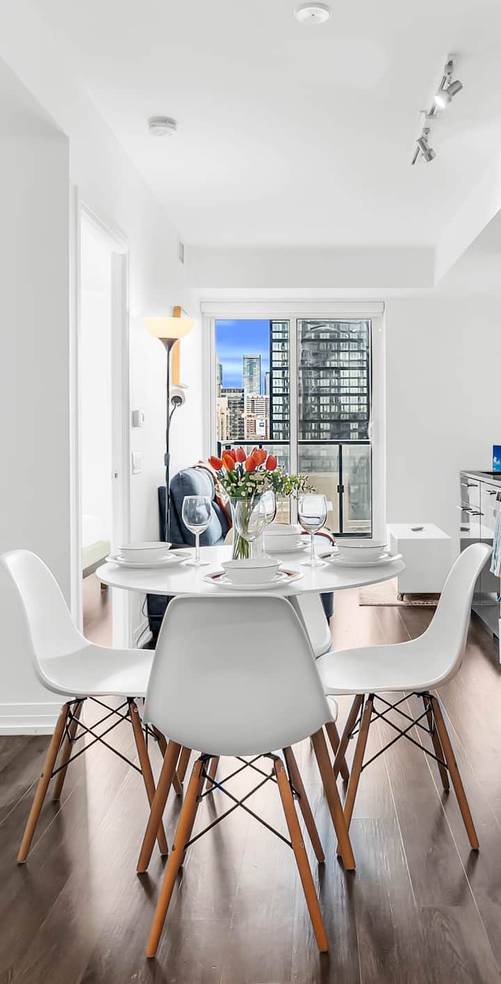 Royal Bnb 1+1den Downtown Toronto - Toronto