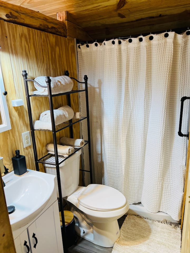 Cozy Countryside Tiny Home! - Suwannee River State Park, Live Oak