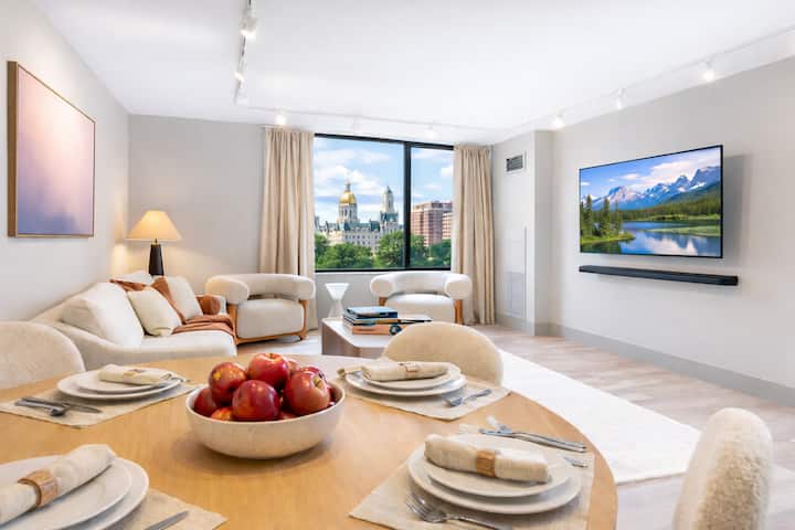 Modern Living Steps From Xl Center, Bushnell Park - Hartford, CT