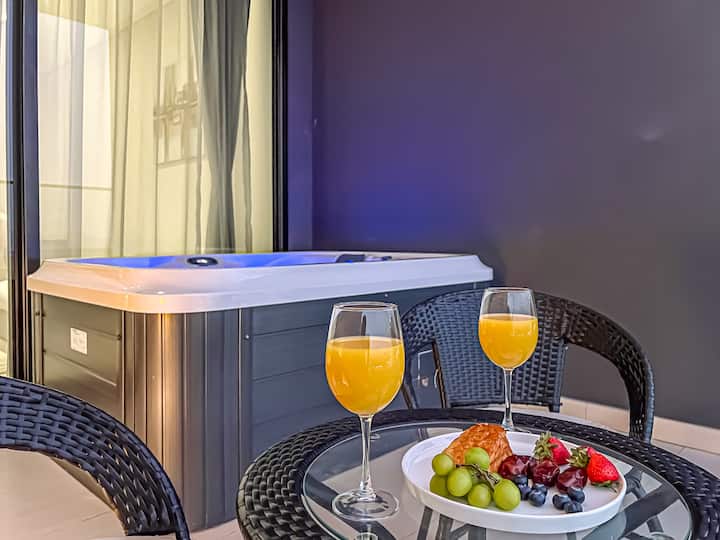 Skyline Indulgence|jacuzzi, Balcon, Business Bay - Dubaï