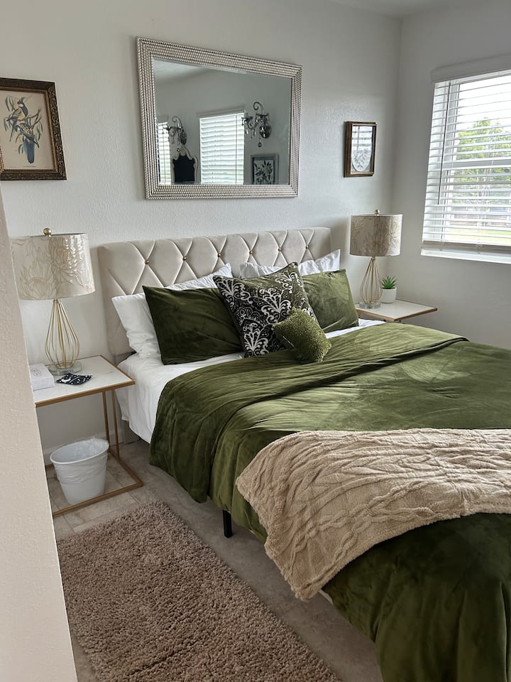 Firefly Suite - Joplin, MO