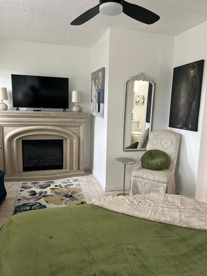 Firefly Suite - Joplin, MO