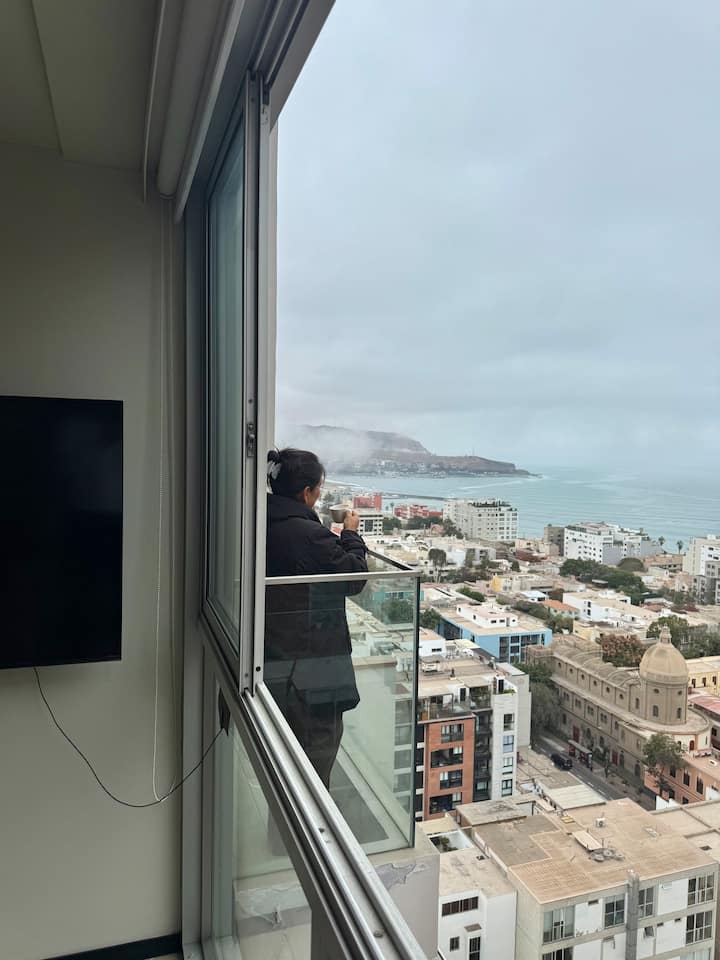 Dpto. Frente Al Mar Con Terraza - Lima