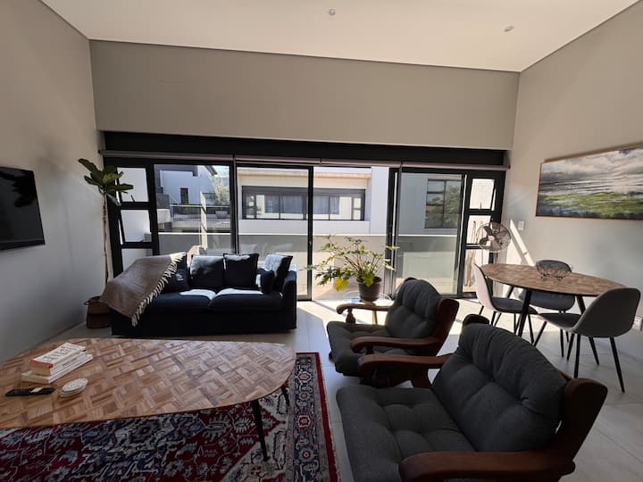 1 Bed Apartment In Menlo Park - 프레토리아