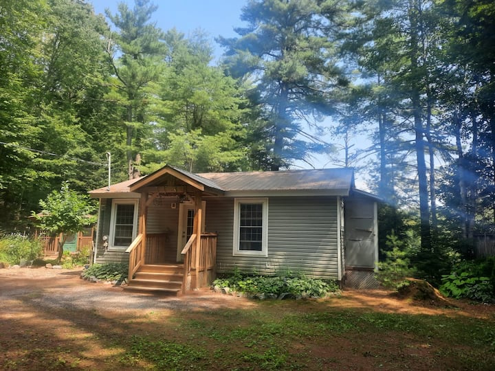 Muskoka River Cozy Cottage - Bracebridge