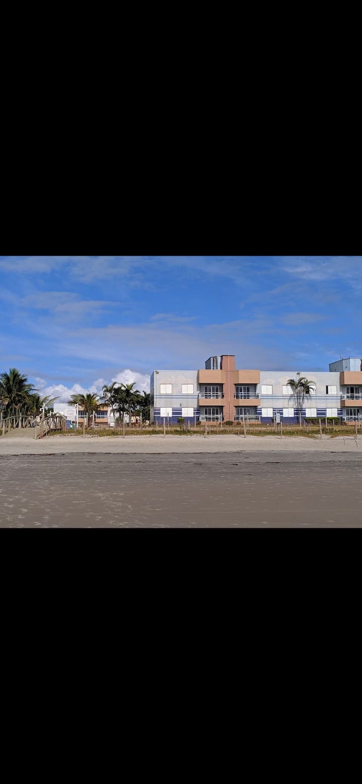 Apartamento - Pé Na Areia - Itapoá/sc - Itapoá