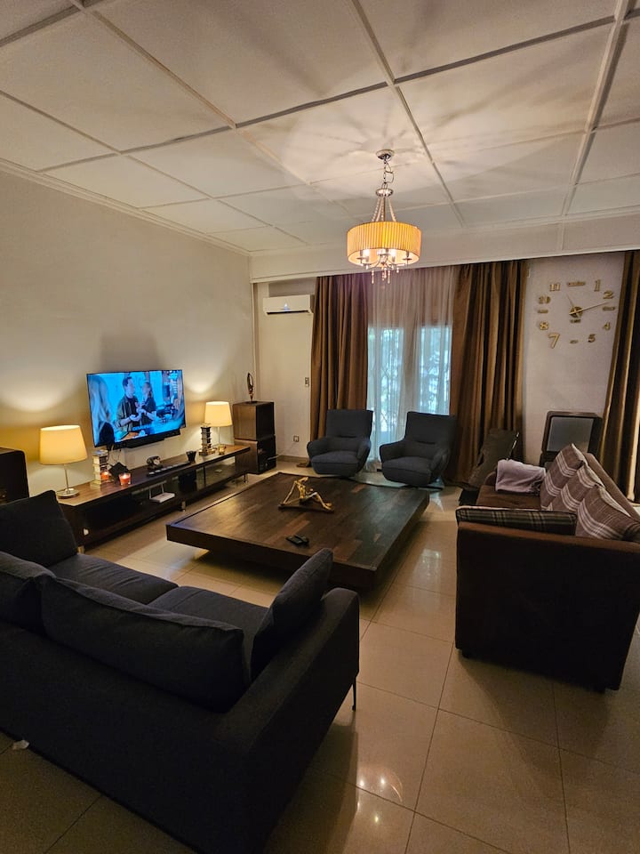 Residence Oniengo
Villa Luxueuse Nguma - 
Kinshasa - Kinshasa