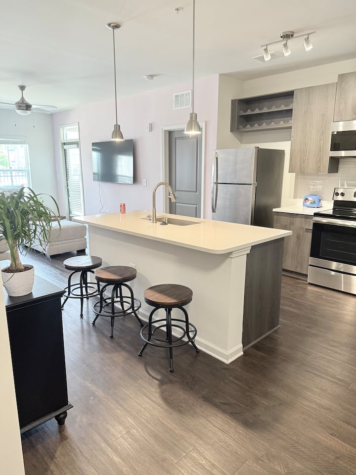 Poolside Retreat Close To Toyota Field - Huntsville, AL