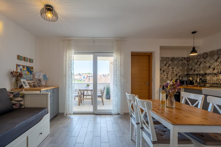 Charming Loft300 Mbps Wi-fifree Parkingterrace - Zadar