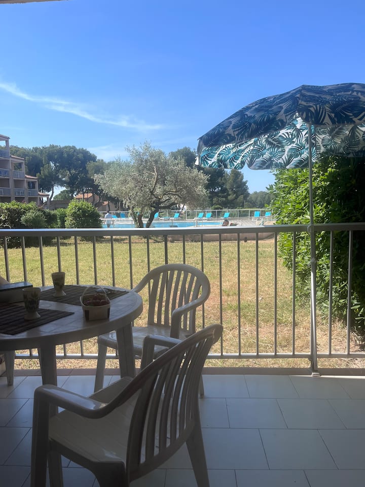 Appartement T2 Rdc, Terrasse, Piscine, Proche Mer - Balaruc-les-Bains