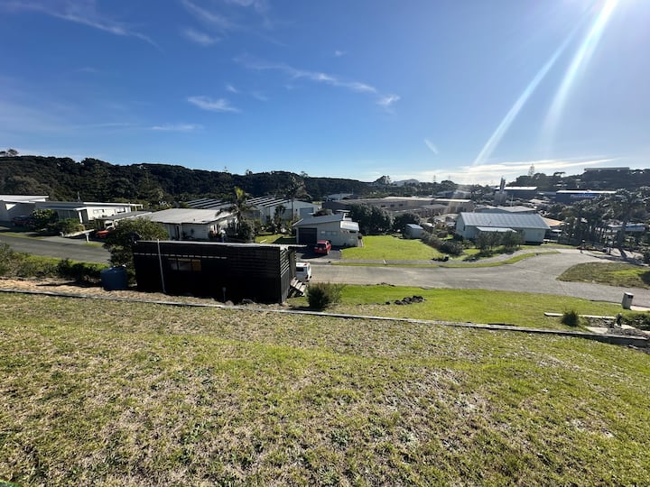 Tini Whare With Cosy Charm - Mangawhai