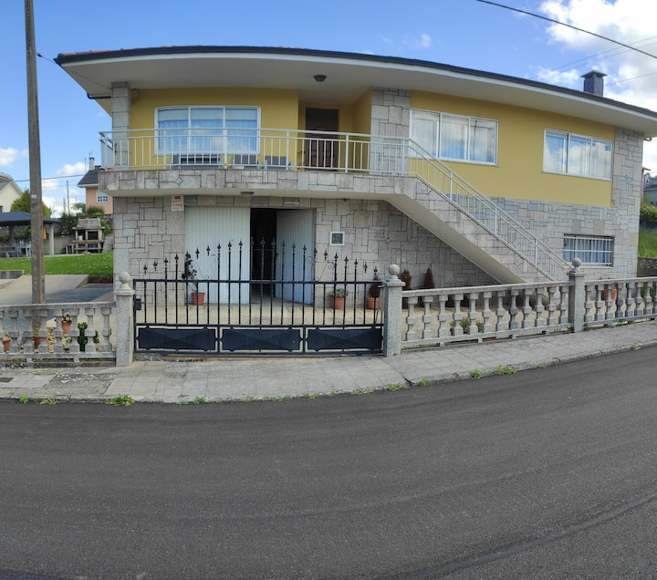 Chalet Con Jardín, Céntrico. - As Pontes de García Rodríguez