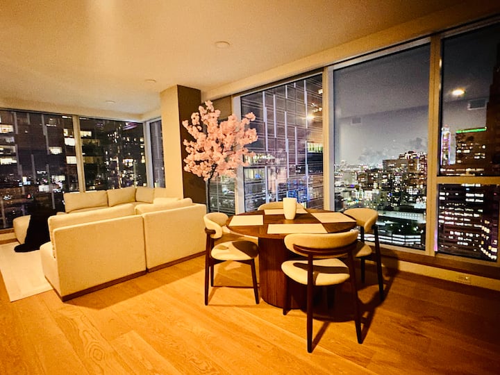 Luxury Condo 980sf Dtla +Parking - Los Angeles, CA