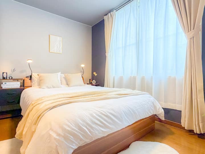 [New!] カップル向け｜ススキノ徒歩圏ロマン滞在｜名店＆ショップ充実｜市電徒歩3分｜地下鉄9分 - Sapporo