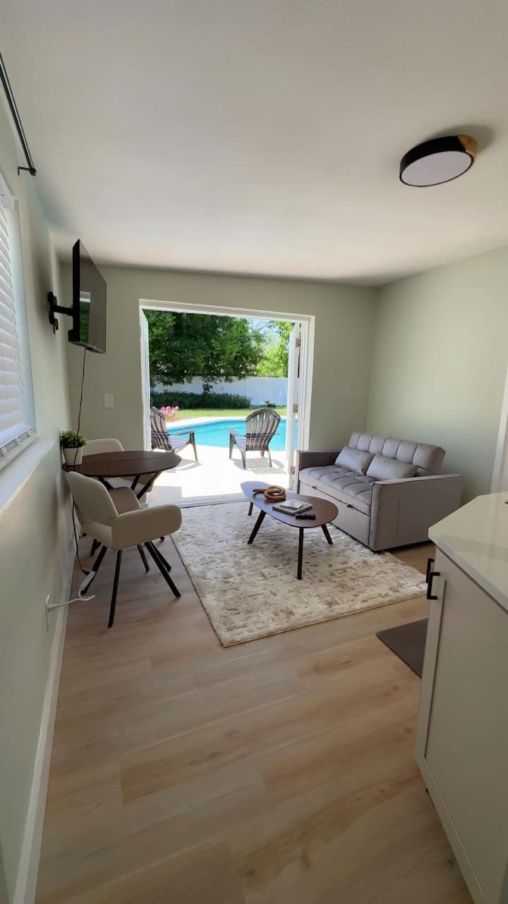 Relaxing Poolside Apartment - Port Orange, FL