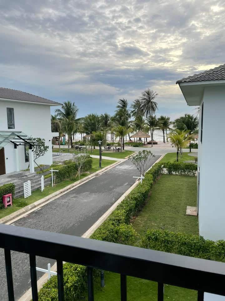 Villa 4 Phòng Ngủ Hồ Bơi Riêng! - Phú Quốc