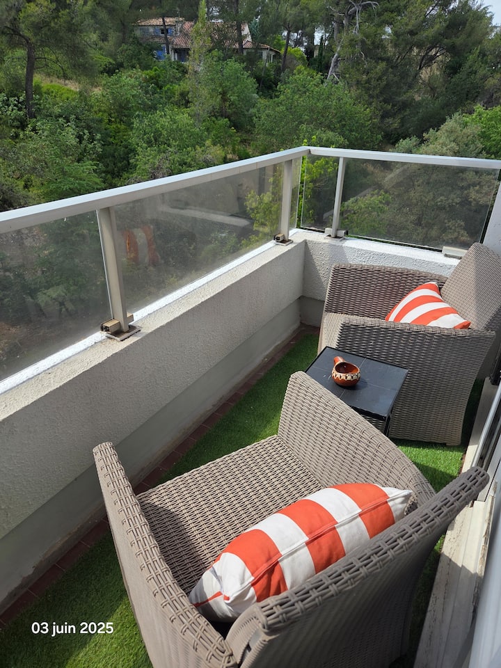 Cocon Lumineux Proche Centre Aix – Parking Privé - Aix-en-Provence