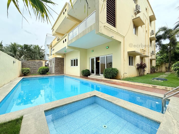 Marvel Times Villa 6bhk @Uthandi - Čenaj