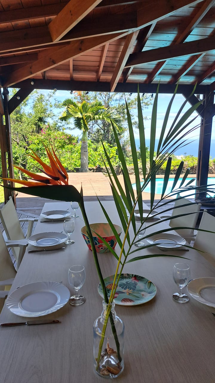 Villa Créole Chic Avec Piscine Entre Mer Et Forêt - Réunion
