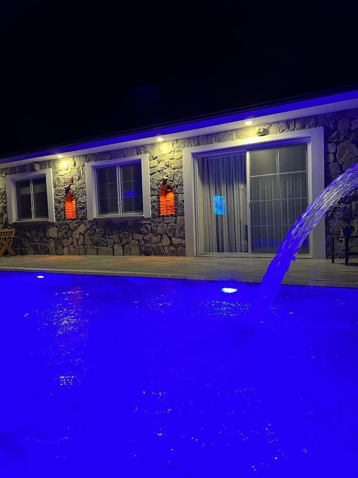 Veğa Villa Taş 2+1 Muhafazakar - Göcek