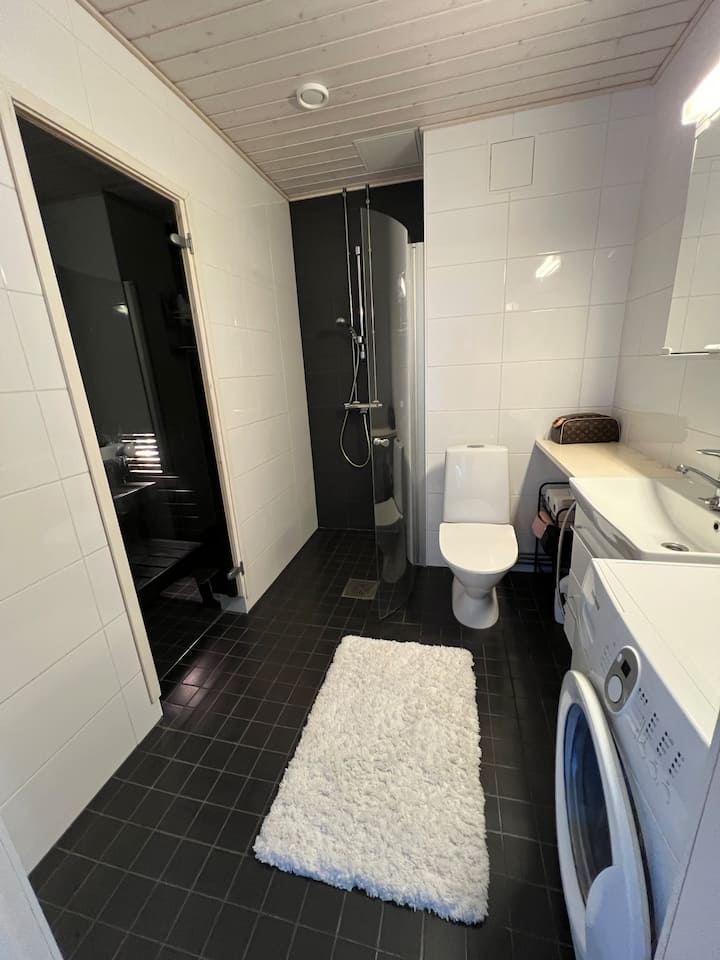 Valoisa Kaunis Kaksio Saunalla - Helsinki