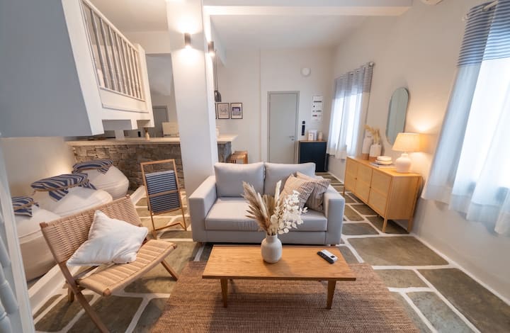 Maison Strelitzia "Heritage" Adults Only - Skiathos