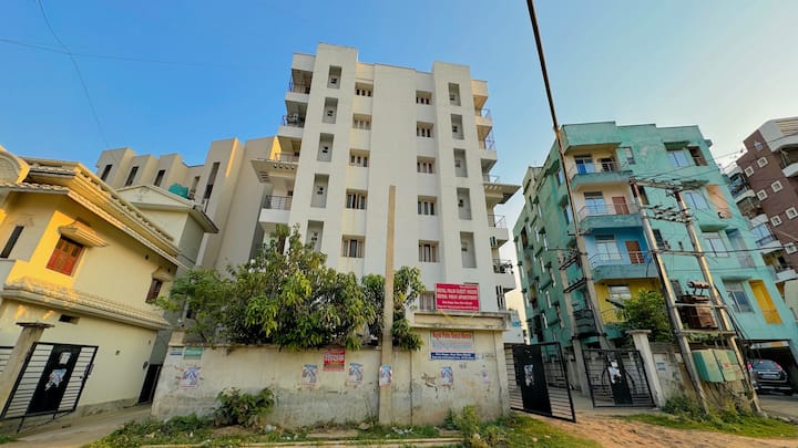 Utsav Stays |24+ Guests| Shaadi - India