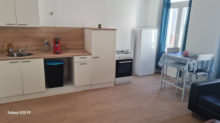Apparemment Pour 2 Personnes - Issoudun