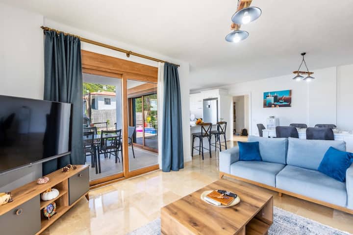 Kendi Eviniz De  Gibi Bir Tatil - Kaş