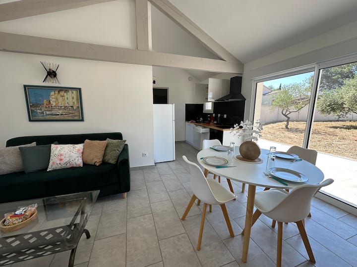 Maison Climatisée Pour 4 Avec Une Magnifique Vue - Villeneuve-lès-Avignon