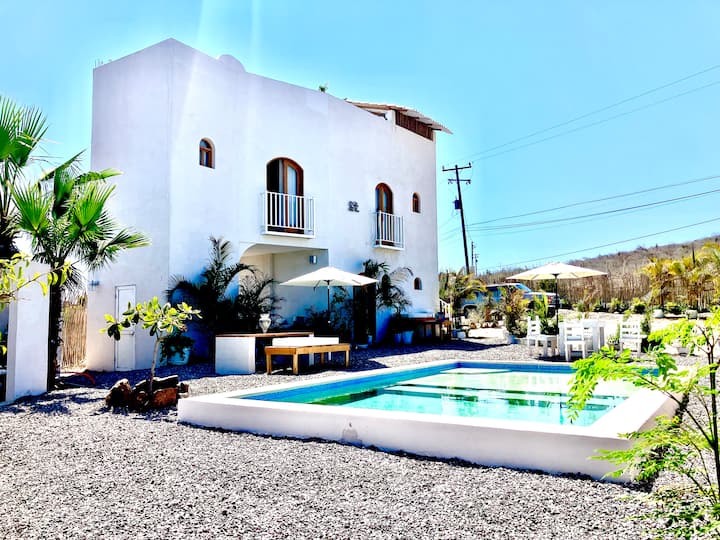 Casa Almendro La Poza - Todos Santos