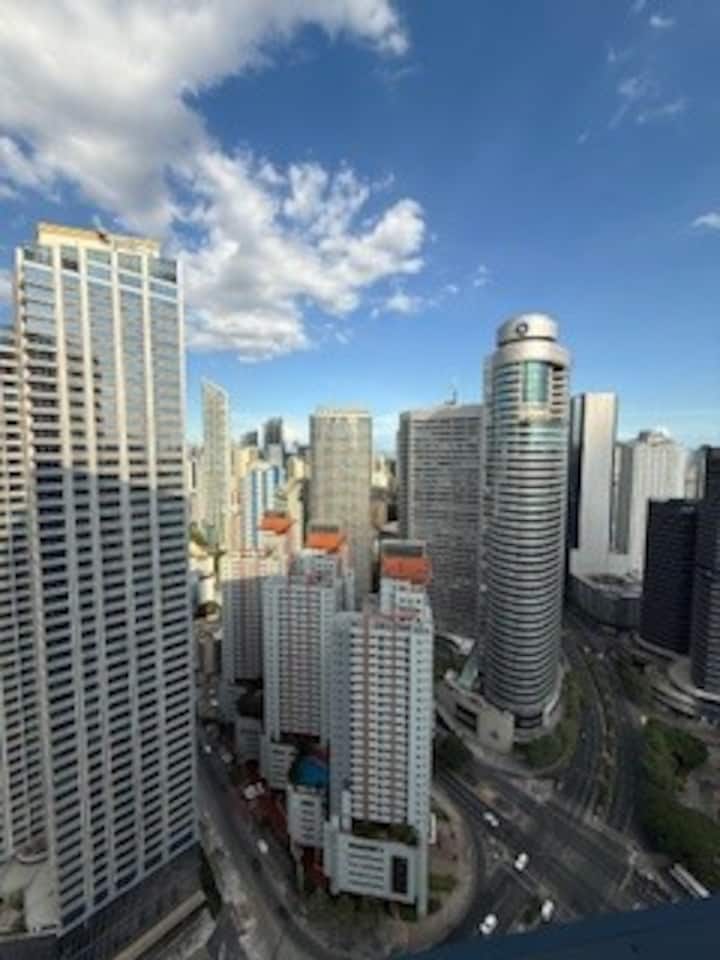 City Nest 2 Bedroom Unit At Air Residences - Manila